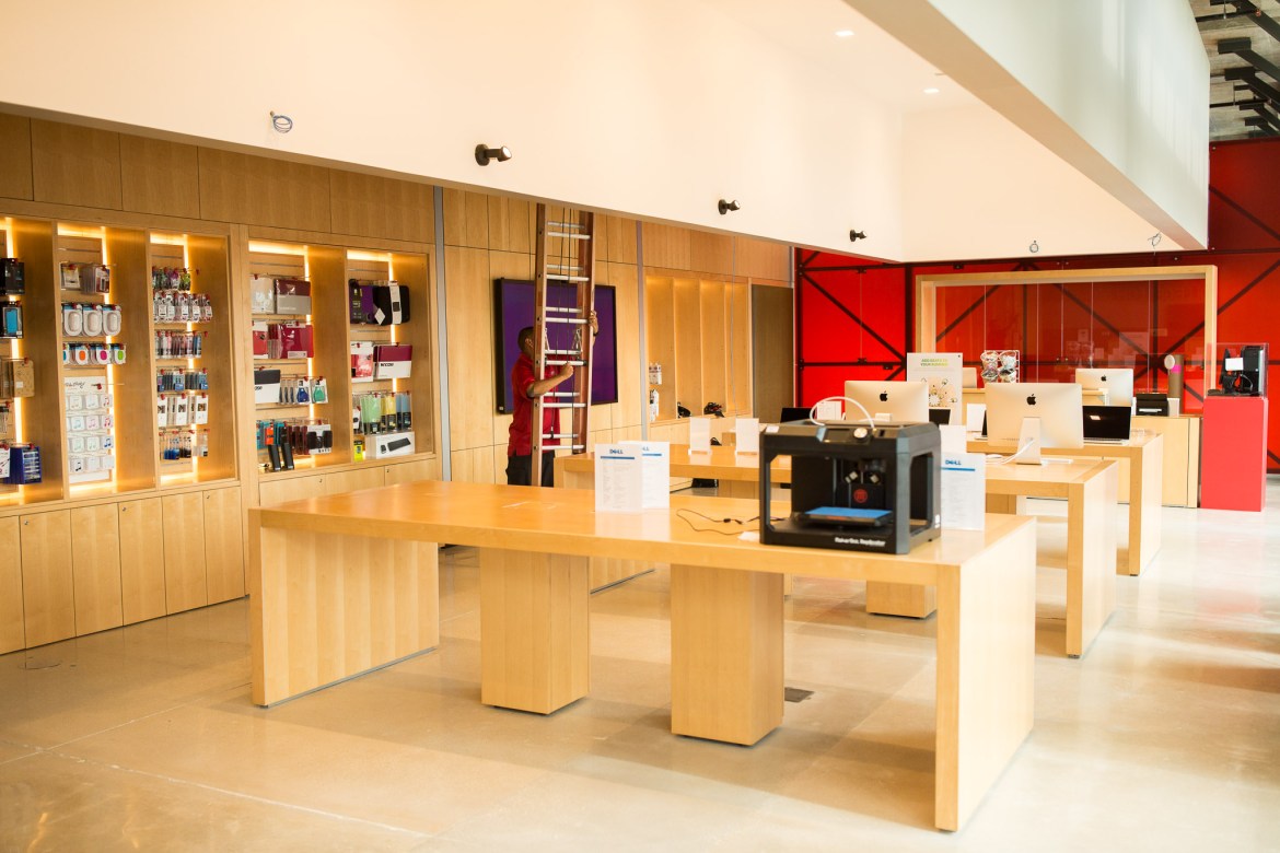New SAC Tech Store Takes Welcome Center to Next Level
