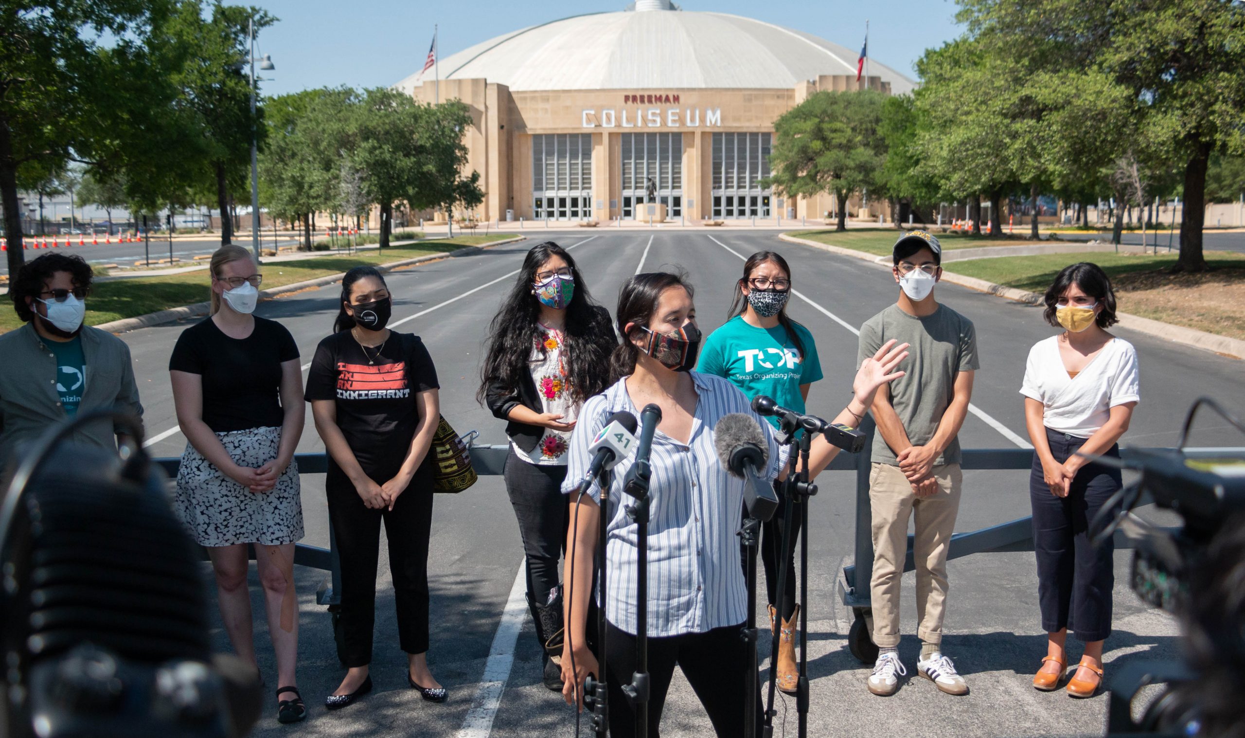 Immigrant rights groups call for transparency at migrant youth shelter