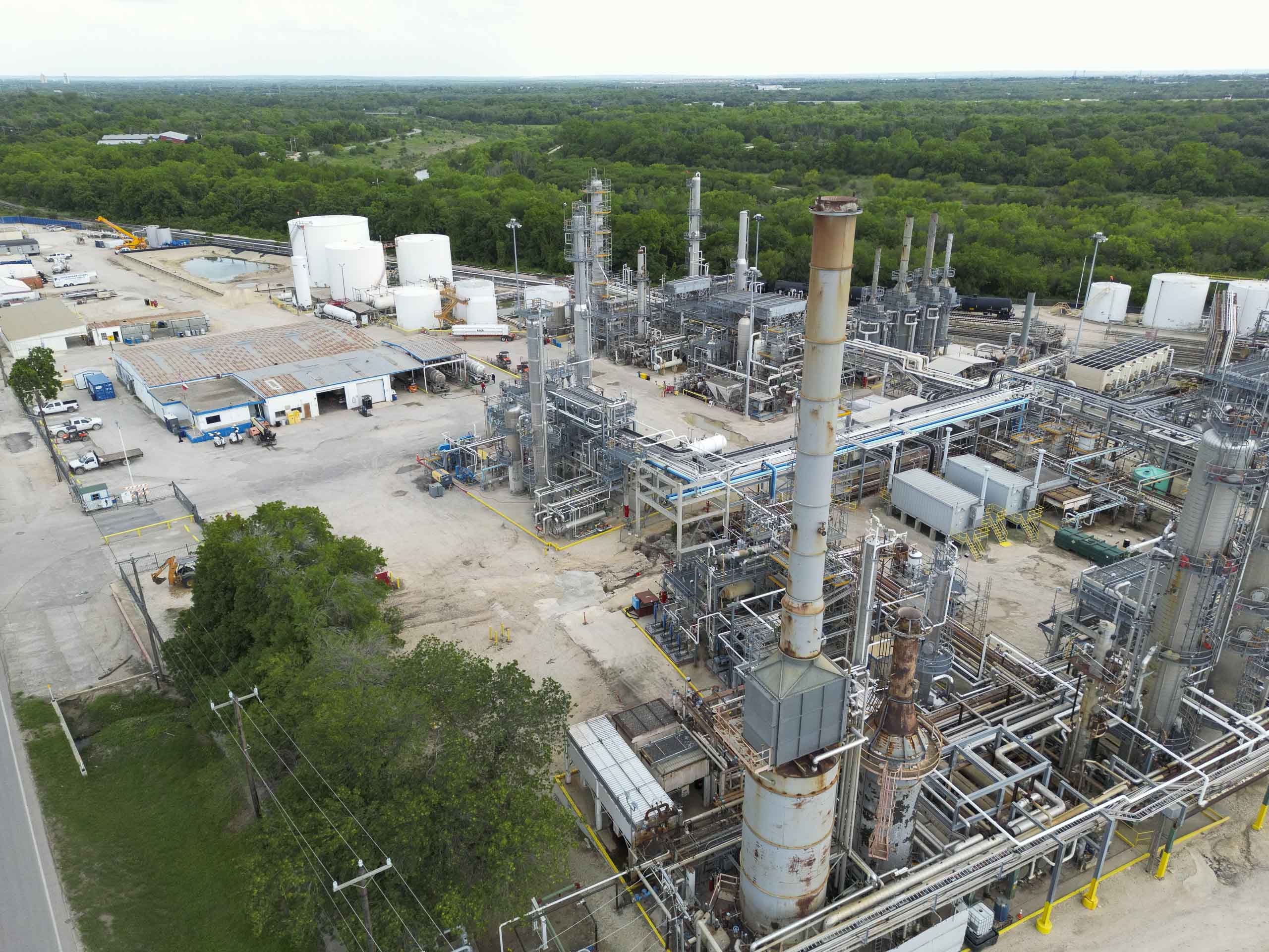 Cleanup completed in refinery spill that reached San Antonio River