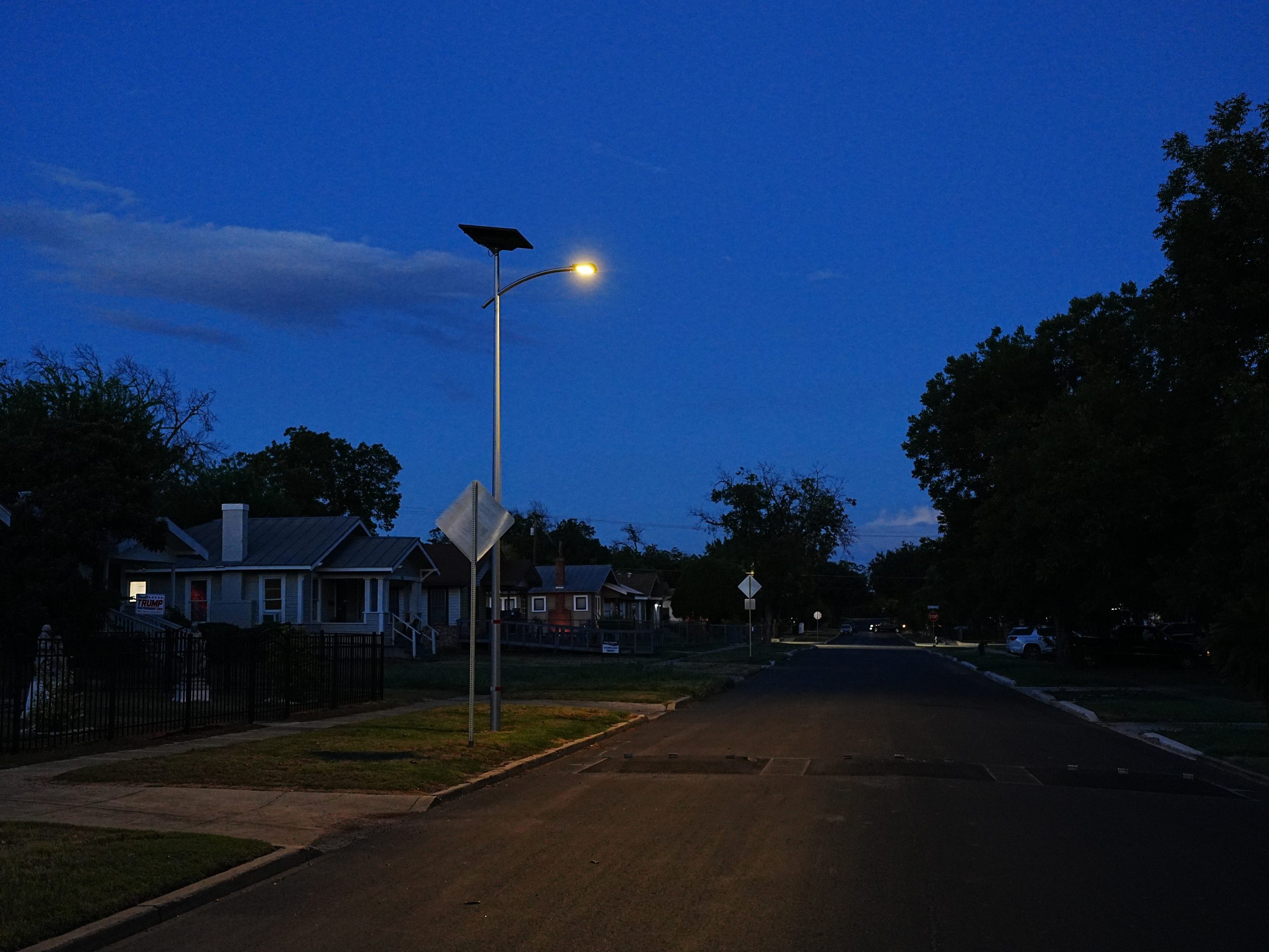 San Antonio streetlights go solar as the city seeks to fill safety gaps